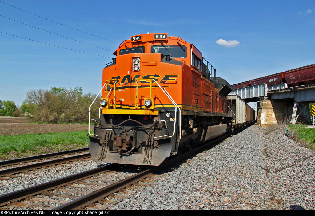 BNSF 9194 Works Dpu today!